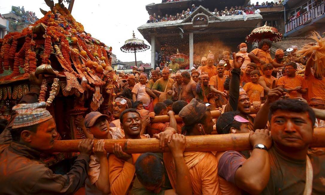 In Pics: The Sindoor Jatra Festival Of Nepal Attracts Tourists From All ...