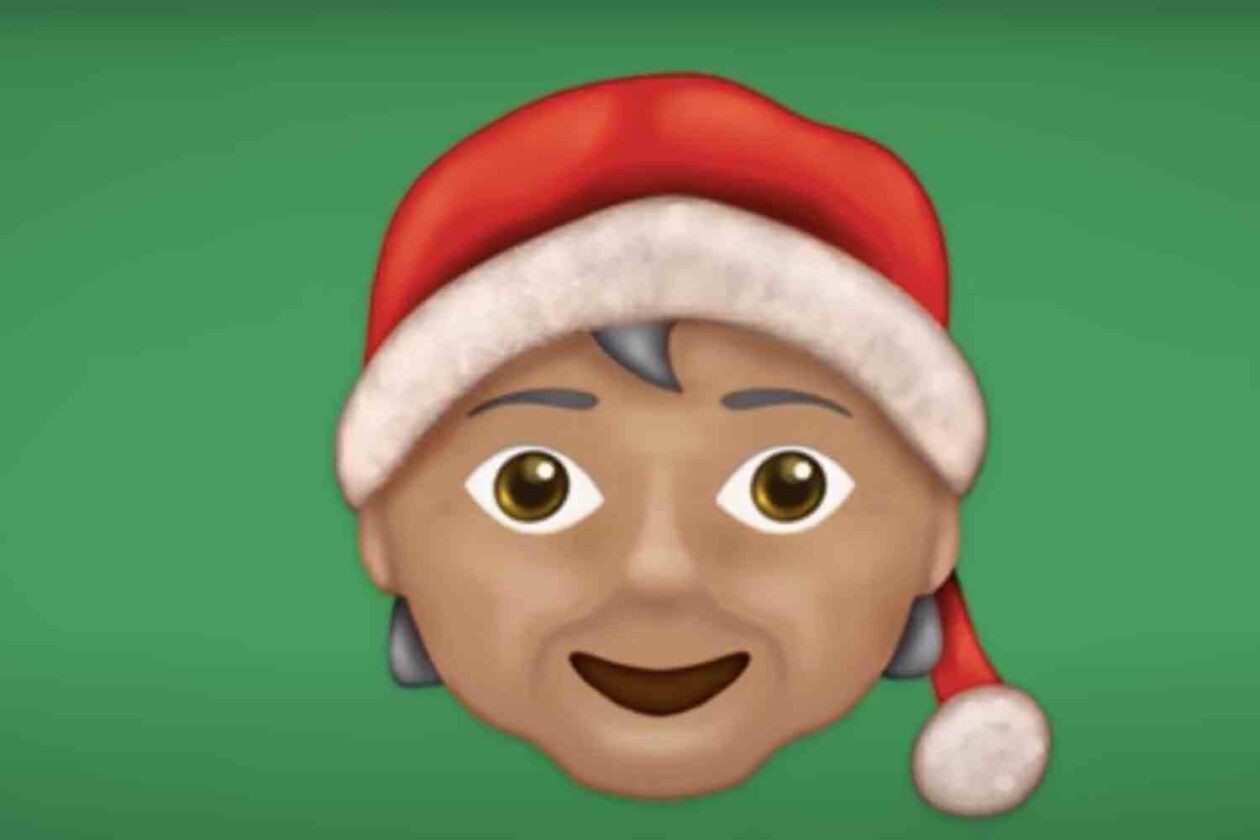 Apple Spreads Christmas Cheer With Its New Gender-Neutral Santa Emoji