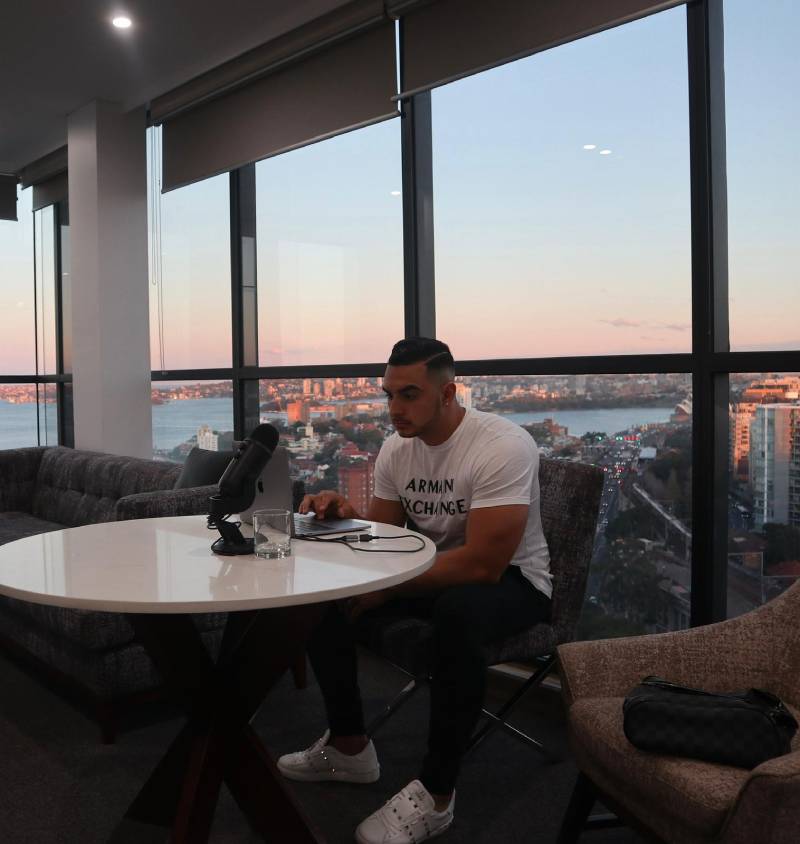 Nick Deflorio, founder of Onyx Forex, On How You Can Make $1,000 Per ...