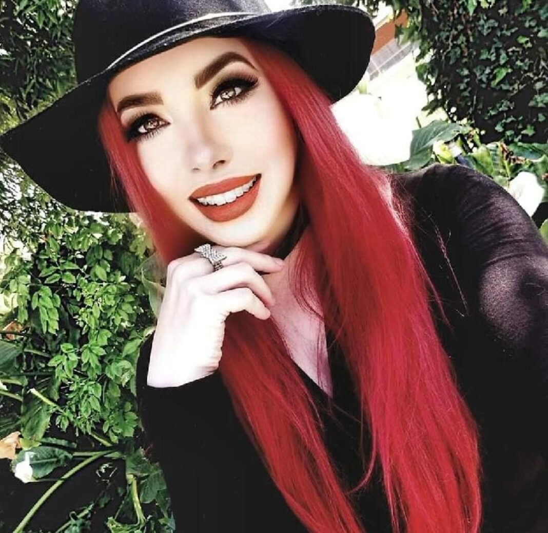 Taeler Hendrix Pro Wrestling Star Takes Over As Top Children's Book ...