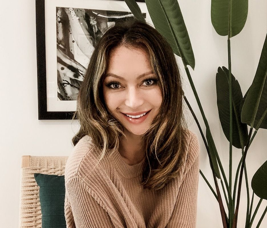 Meet Elle Crawford, Female CEO & Entrepreneur Who Defied the Odds of ...