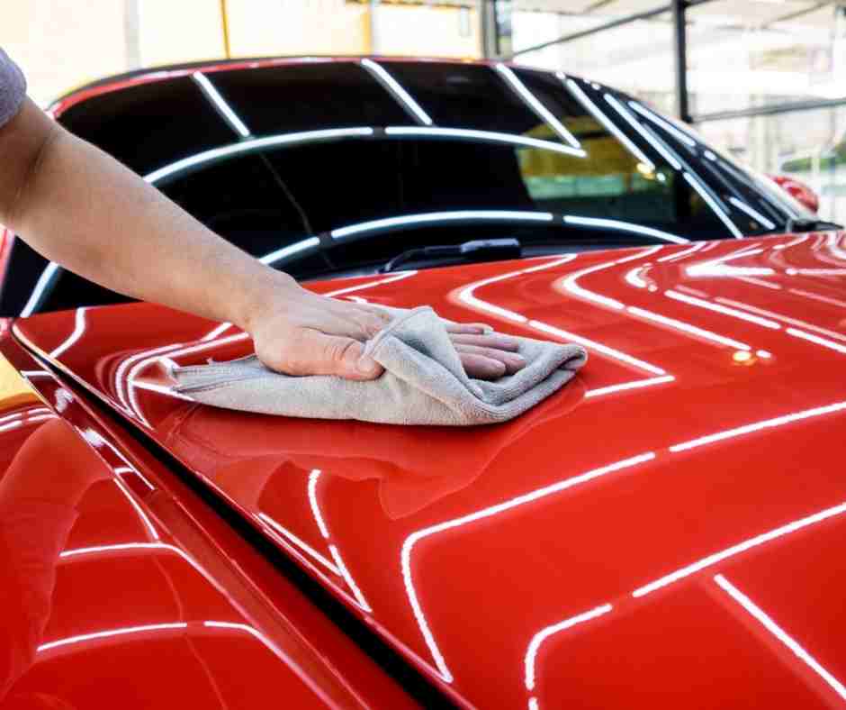 3 Things to Consider When Choosing a Professional Car Detailer