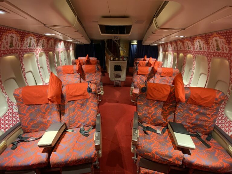 Vintage Pics Of Air India 747 From The 1970s Prove That It Was An ...