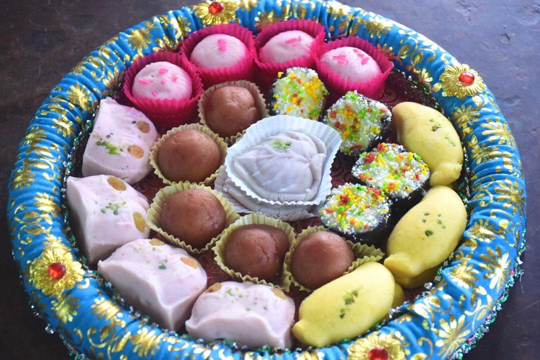 The Story Of Kolkata's Heritage Sweetshop: Jashoda Mishtanna Bhandar