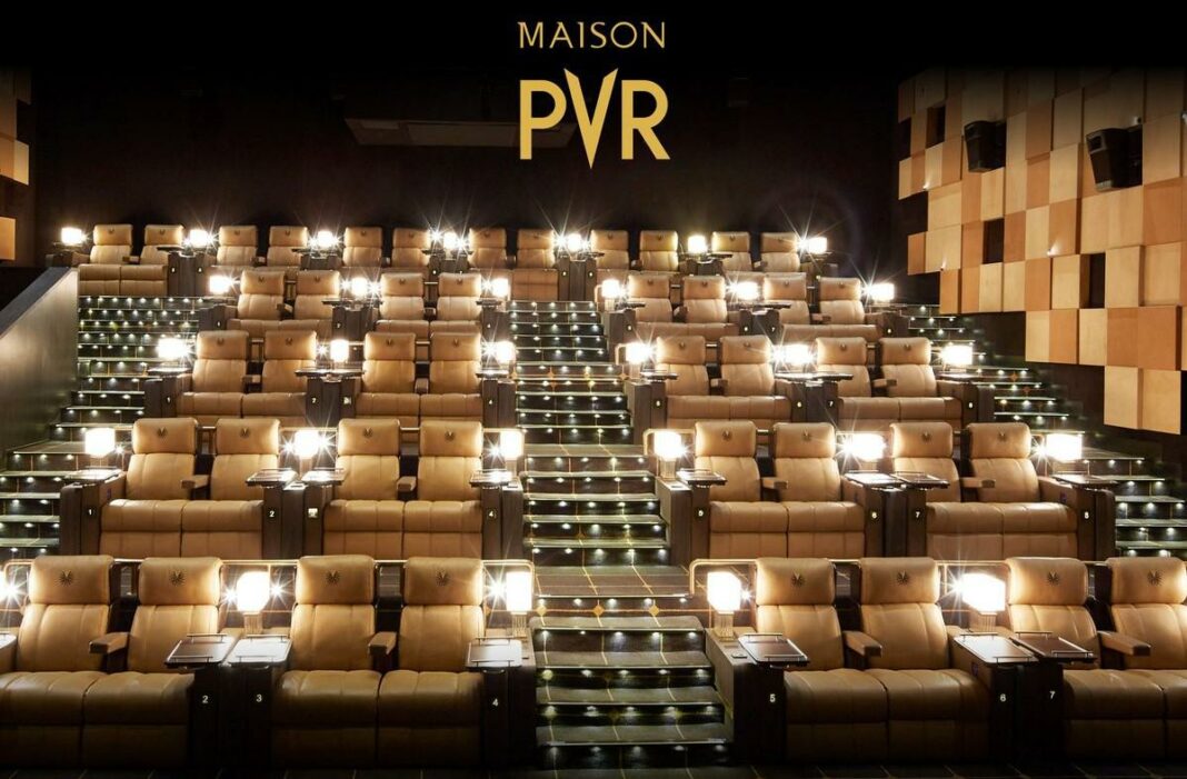 Why Mumbai's New Drive-In Theatre Is The Most Happening Thing These Days?