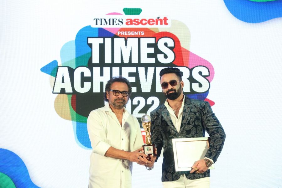Fintech leader Nikhilesh Tiwari of SPAY Technology Pvt Ltd won the ...