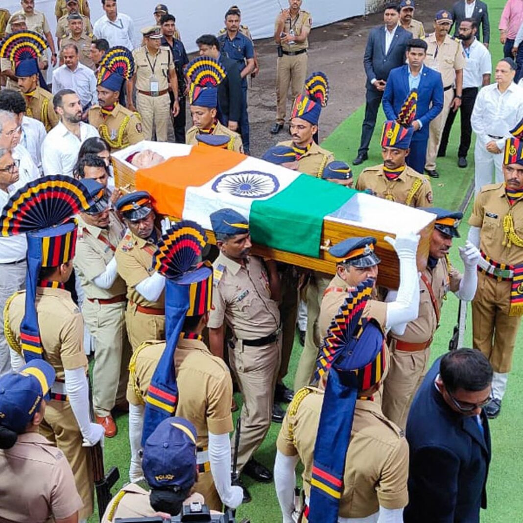 In Pics: Important People Who Attended Ratan Tata's Funeral
