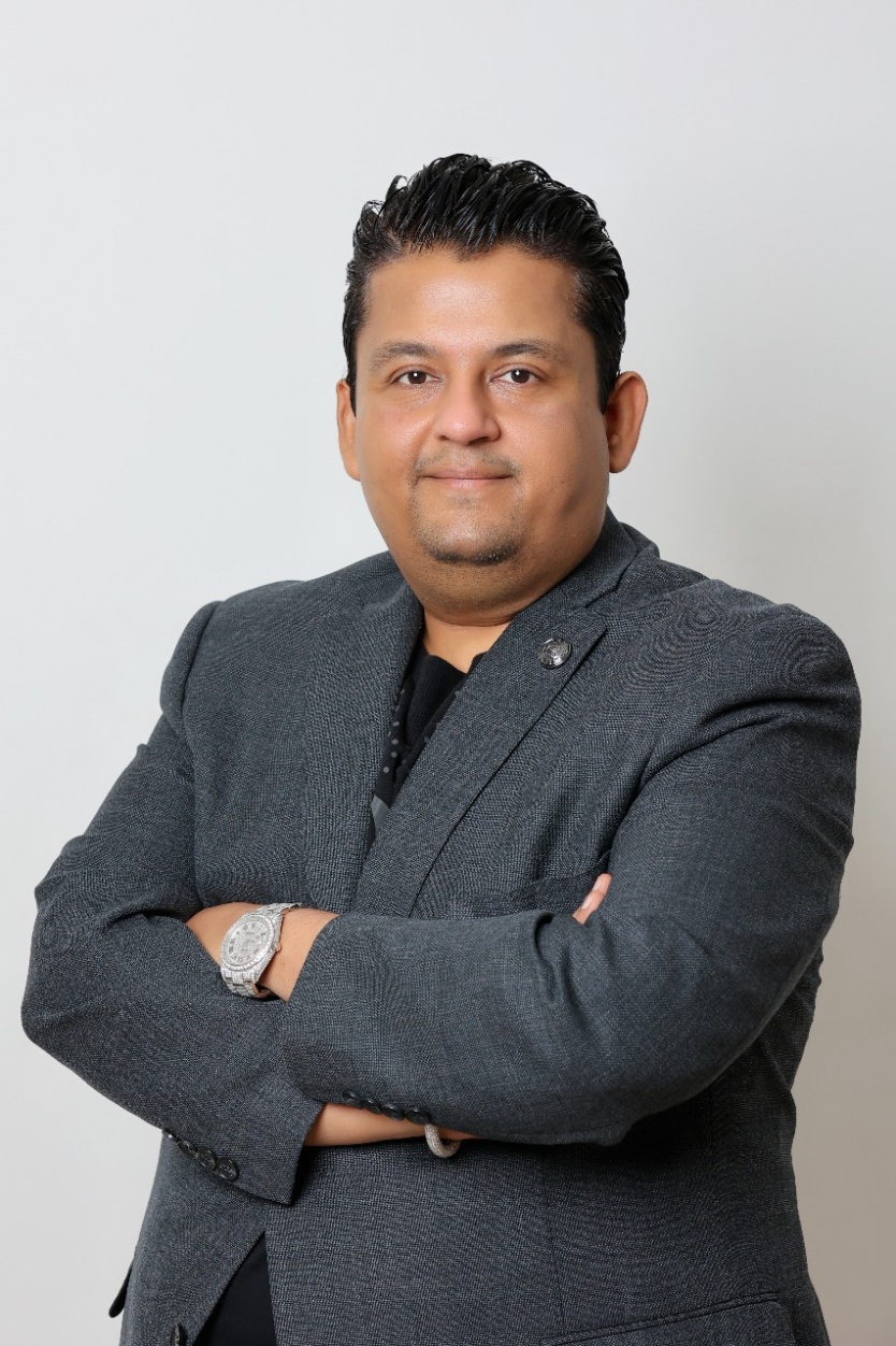 Amit Majithia: The World’s Most Trusted Cricket Analyst with 25 Million ...